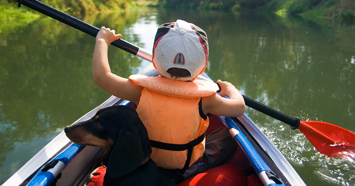 How To Stay Safe When Kids Kayak [10 Tips To Prevent Injuries]